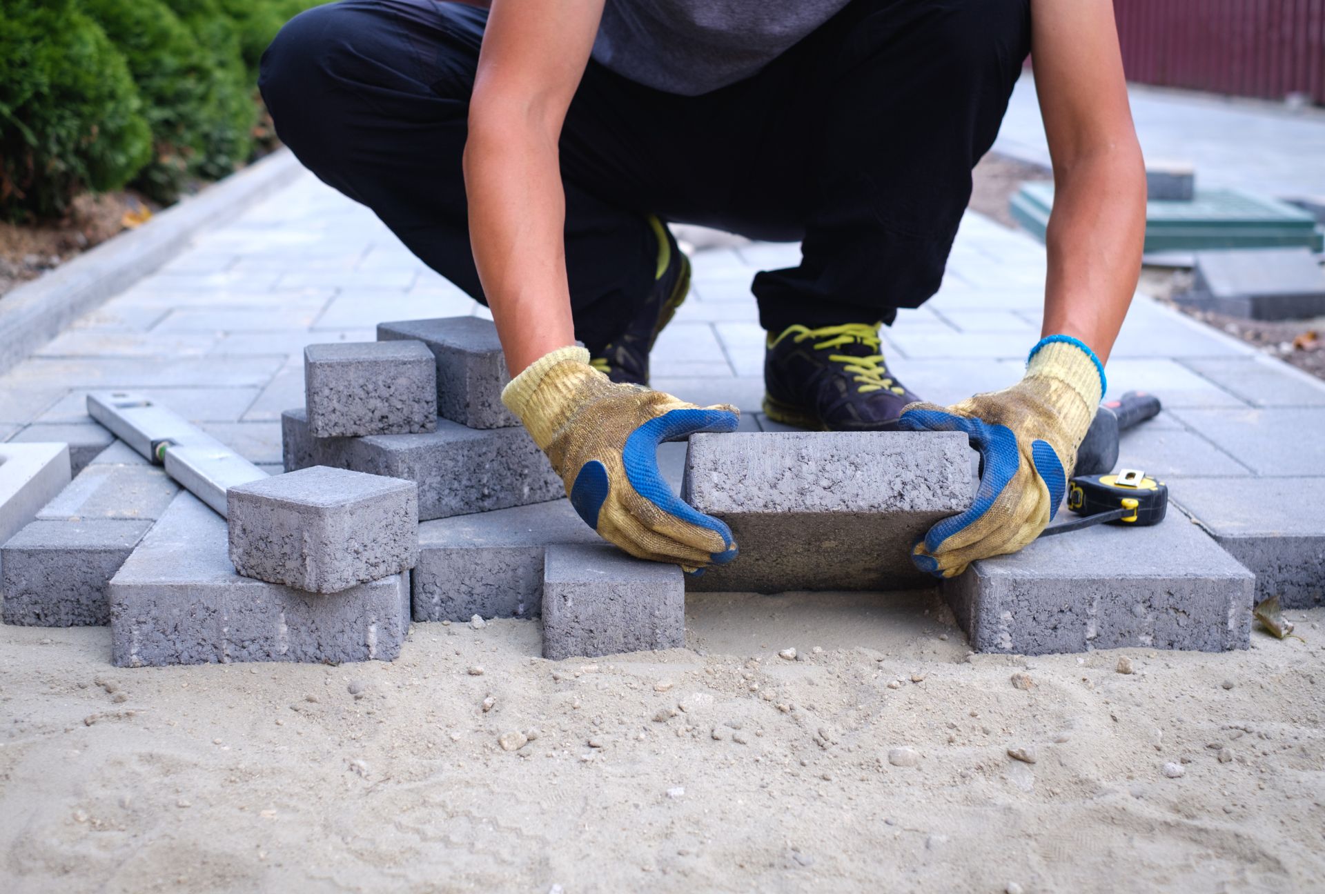 How To Lay Paving Stones In NZ: A Step-By-Step Guide For Perfect Outdoor Spaces - The Auckland ...